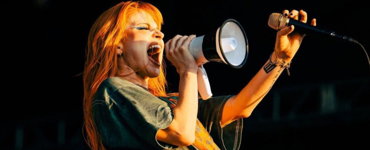 Hailey Williams Gives Update On Health, Paramore and Tour - Skratch N ...
