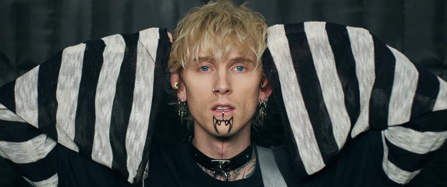 Machine Gun Kelly Apparently Changed His Stage Name to mgk - SKRATCH N ...