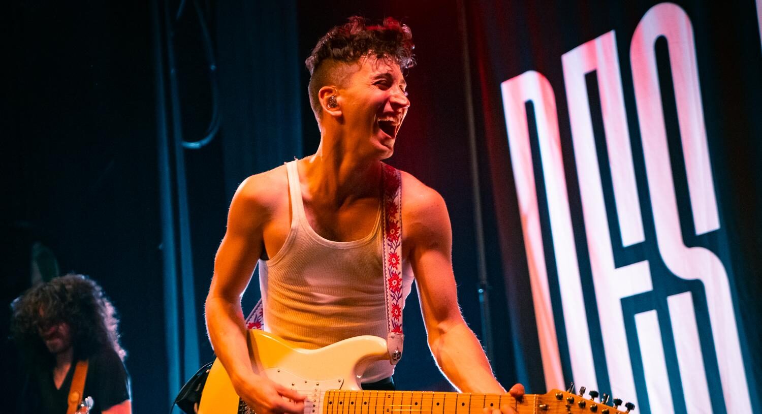 Des Rocs To Do A Special Acoustic Show Each Night Of Tour - SKRATCH N ...