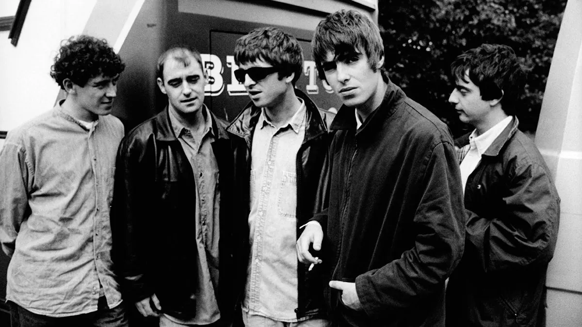 Oasis Add New Wembley Stadium Shows To Reunion Tour - SKRATCH N' SNIFF