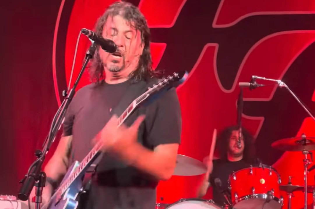 Foo Fighters Welcome New Drummer and Dust Off Rarities at Surprise Show ...